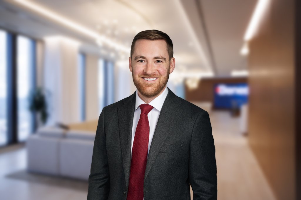 Eric Schlabs | Benesch Law